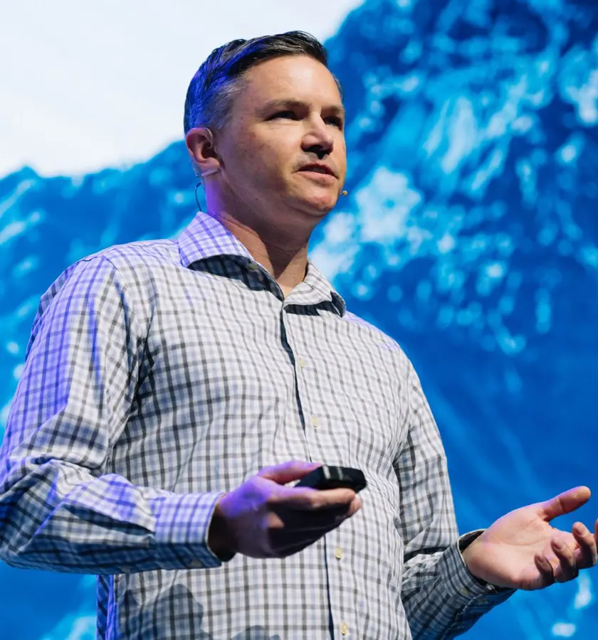 Tori James | Everest Adventurer & Leadership Keynote Speaker