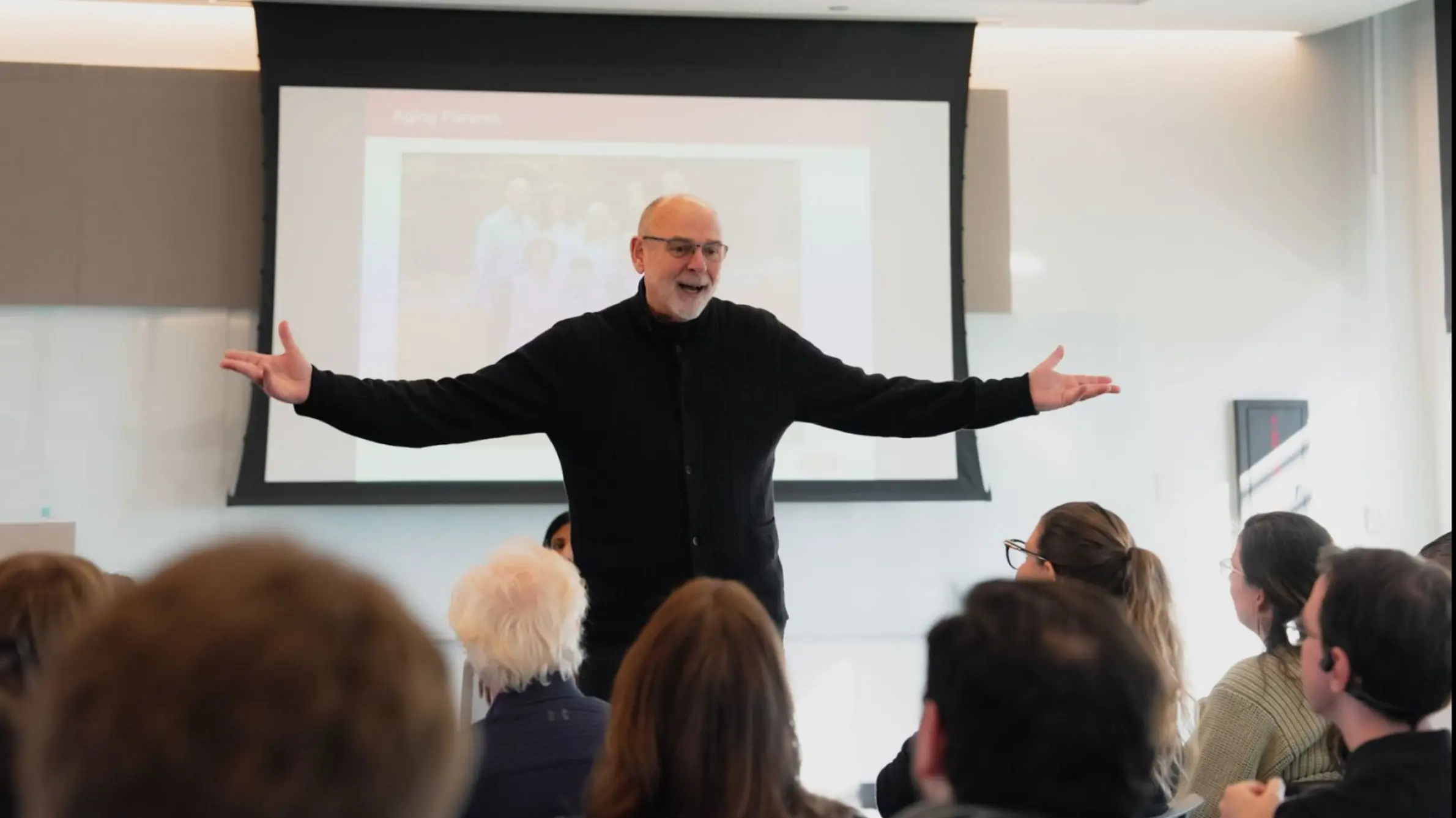 Paco Underhill: Keynote Speaker on Consumer Behavior Trends