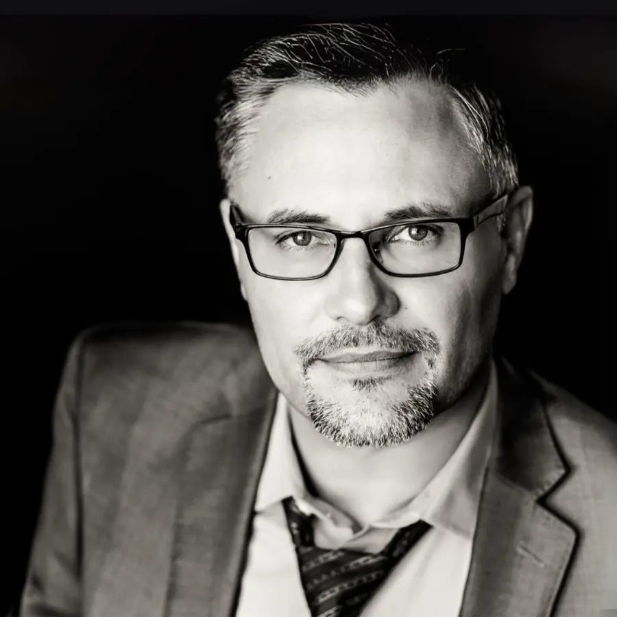 Top Keynote Speakers for Events | A-Speakers Directory