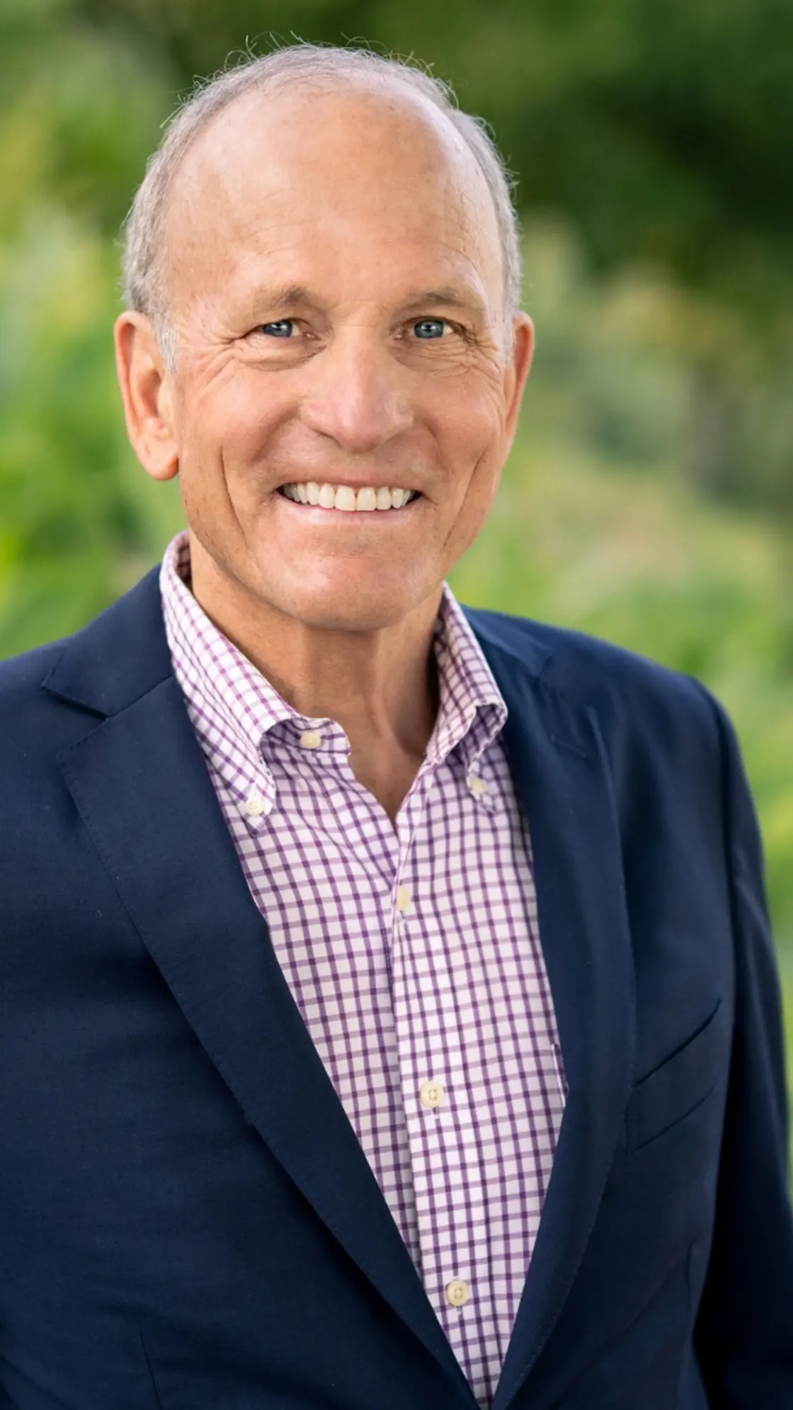 Robert Tucker | Think Ahead of the Curve | Expert on Innovation
