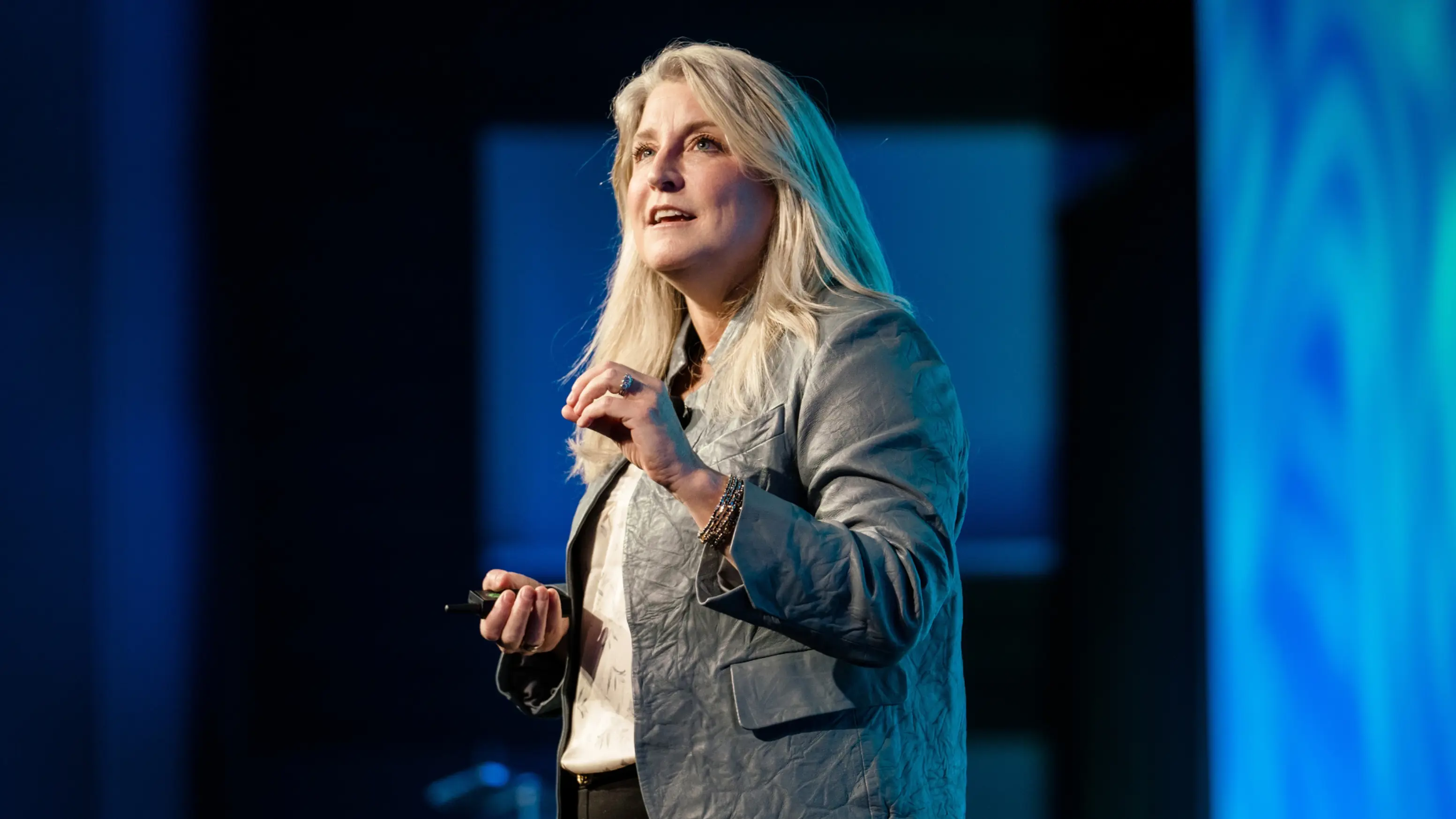 Lisa Bodell: Keynote Speaker on Simplicity & Innovation
