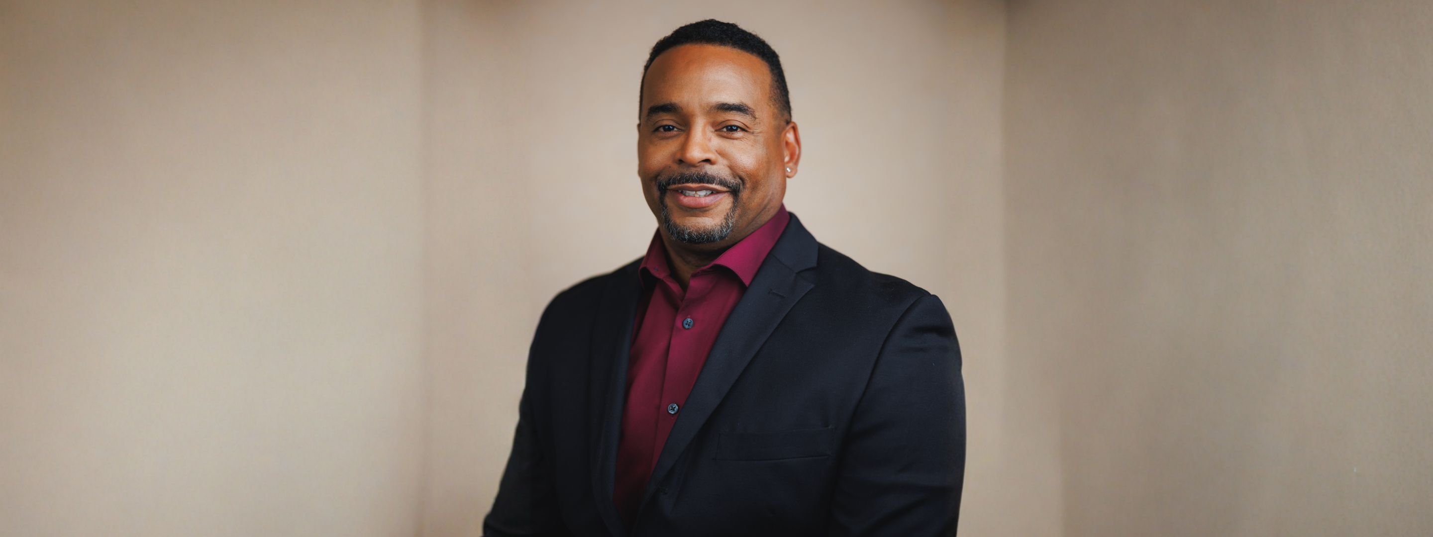 Eric Collier – Motivational Speaker & Momentum Mindset Coach