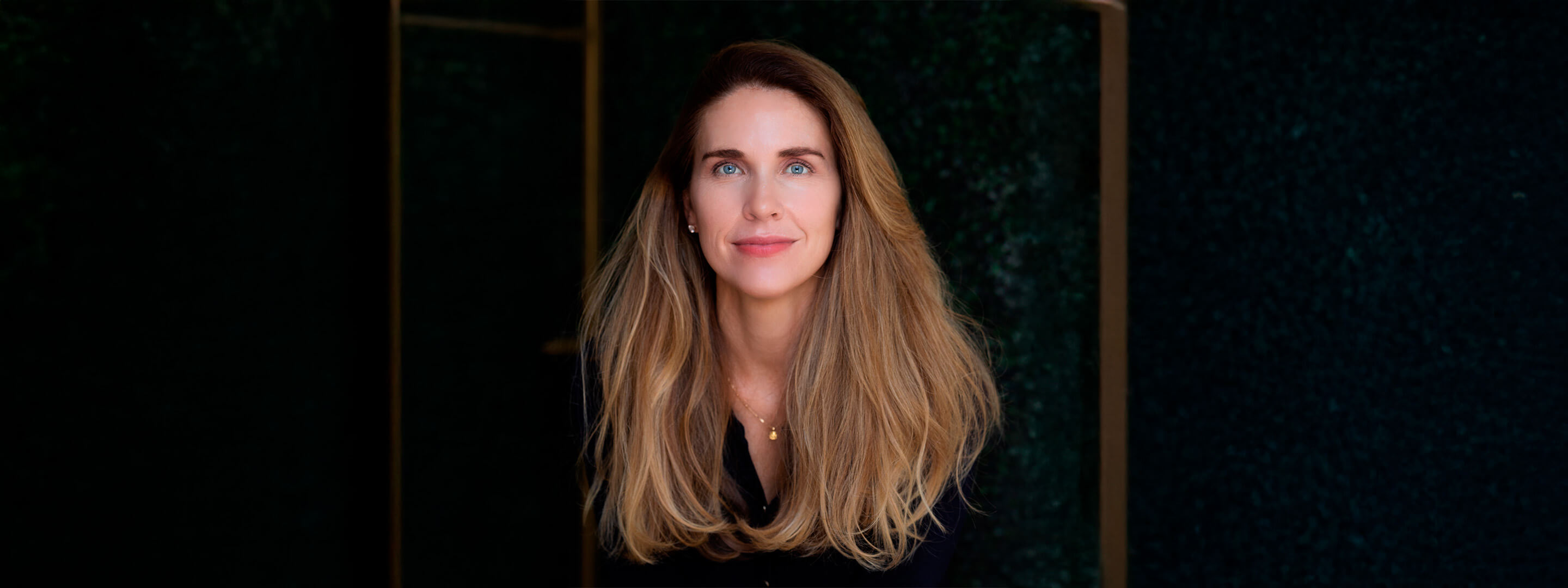 Elizabeth Pearson: Motivational Speaker & Corporate Coach