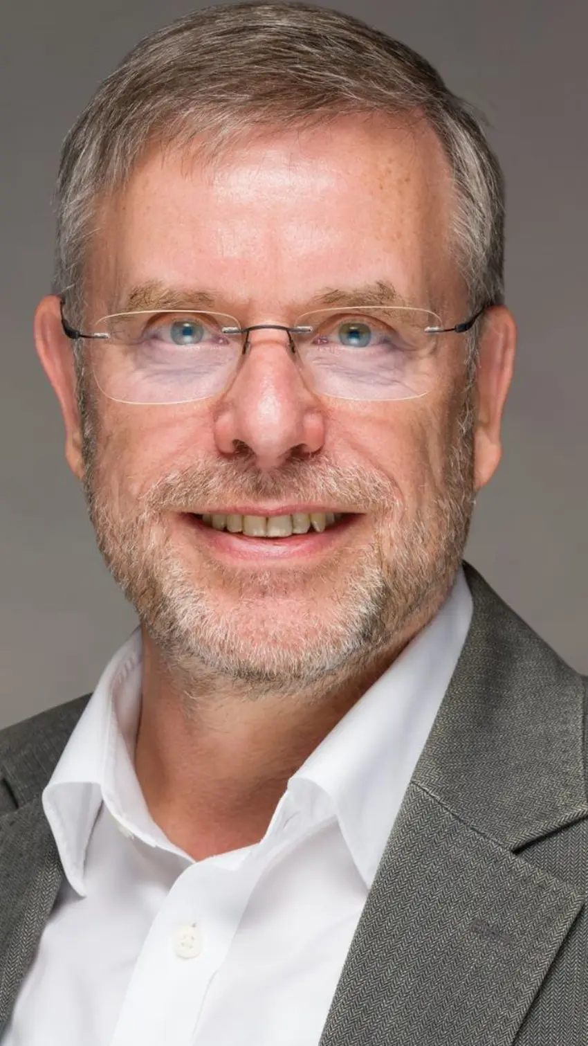 Gunter Dueck: Digitalization, AI & Future of Work Keynote Speaker