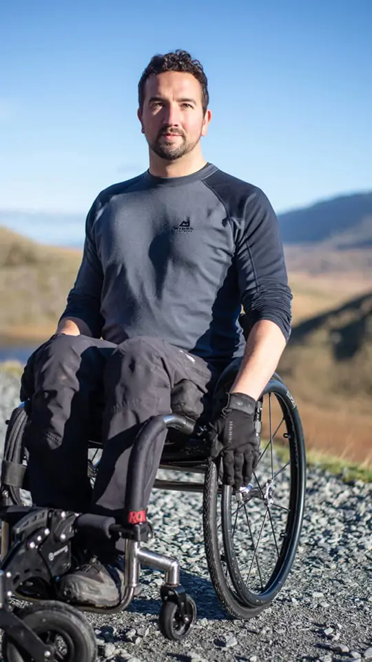 Darren Edwards | Motivational Keynote Speaker