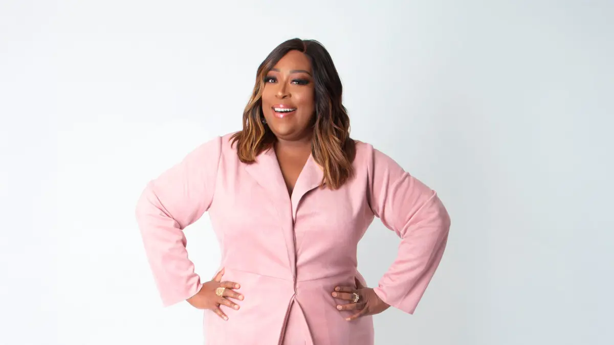 Loni Love: Emmy & NAACP Award-Winning Keynote Speaker