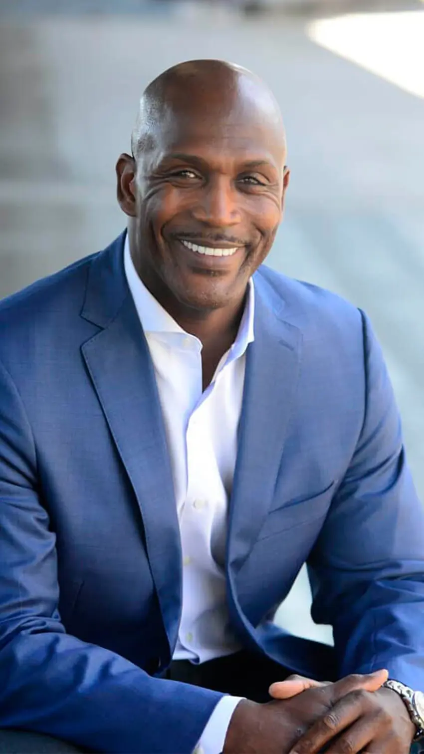 Speaker Eric Boles | Book Keynotes here | Former NFL Player