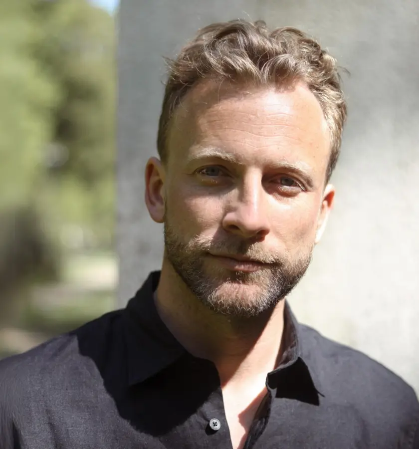 Tim Connor: Book Top Keynote Speaker for Your Event