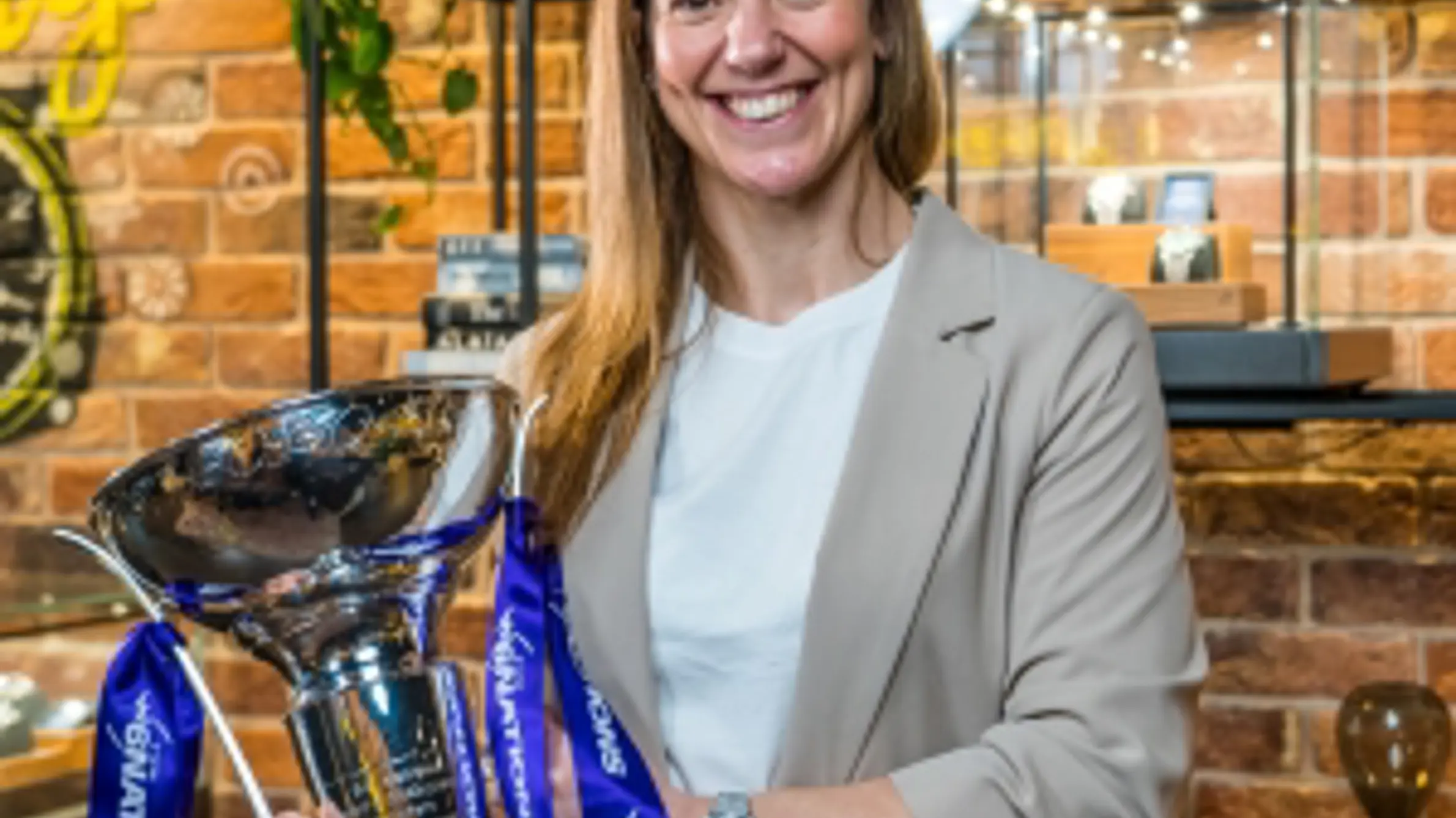 Sarah Hunter: Rugby Legend and Inspirational Speaker