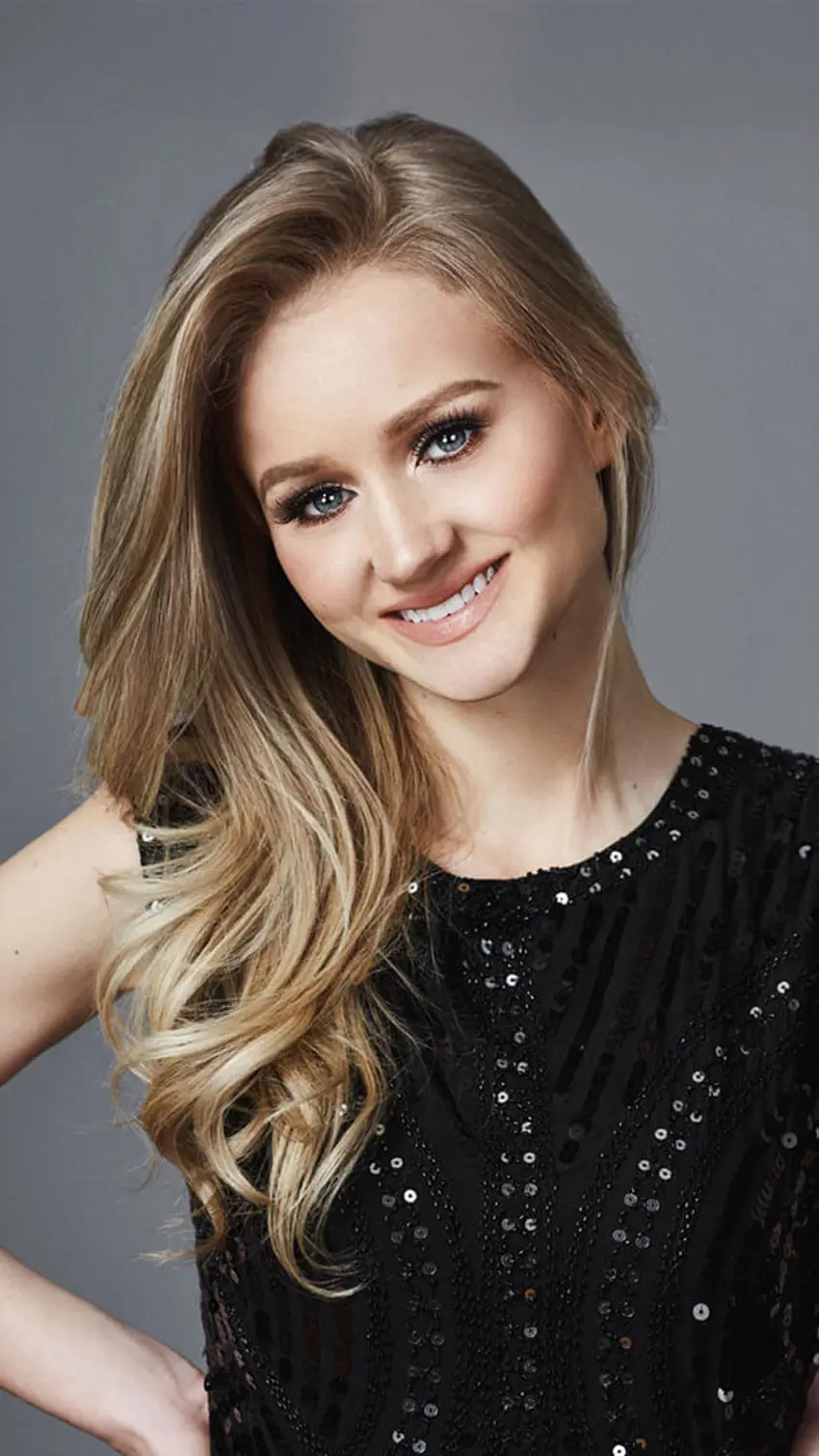 Emily Lyons: Keynote Speaker & Business Innovator