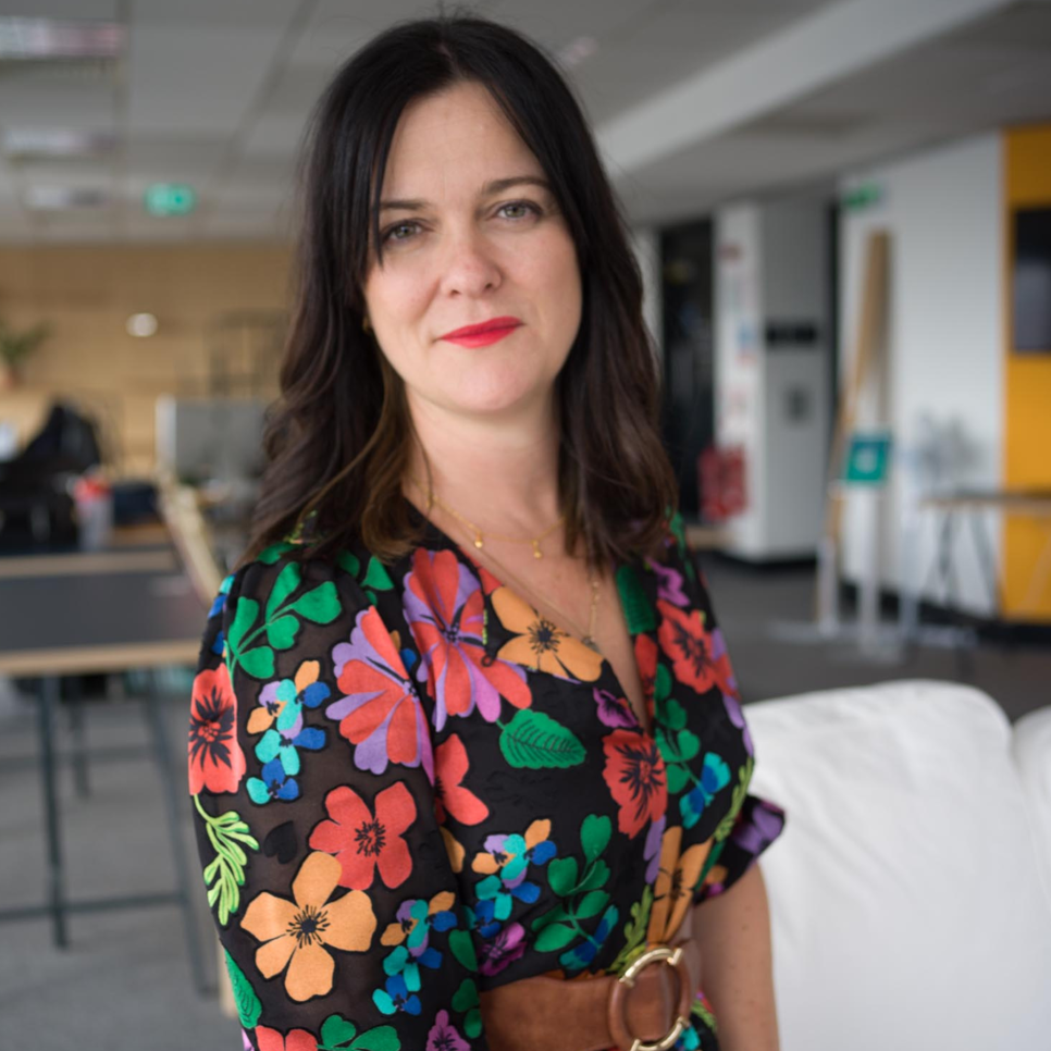 Alex Depledge: Inspiring Keynotes for Business Growth.