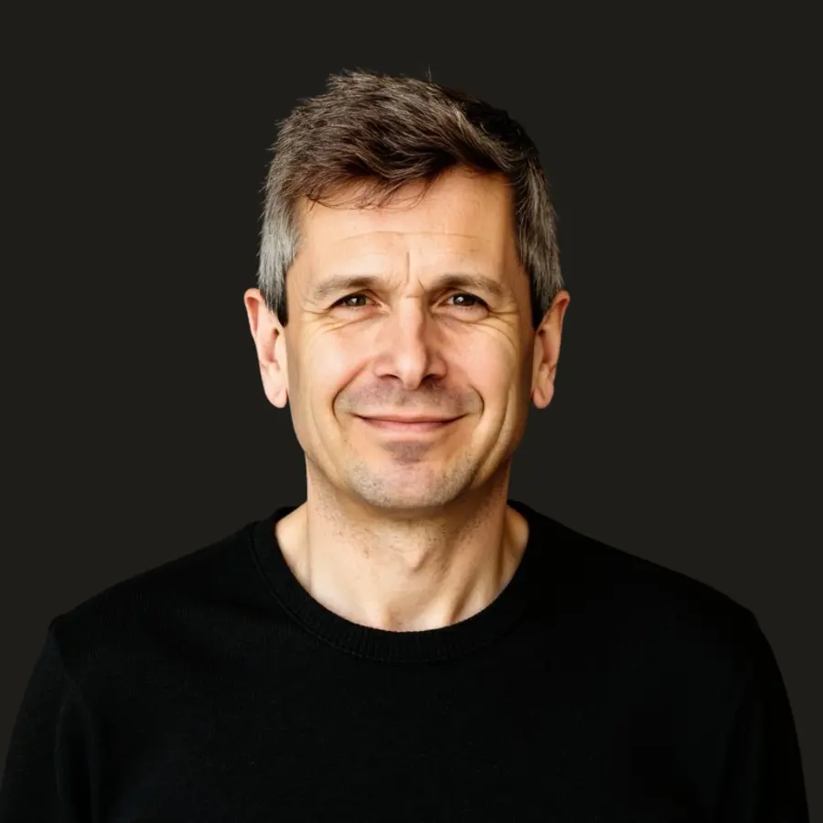 Book a keynote on Generative AI | Tech future