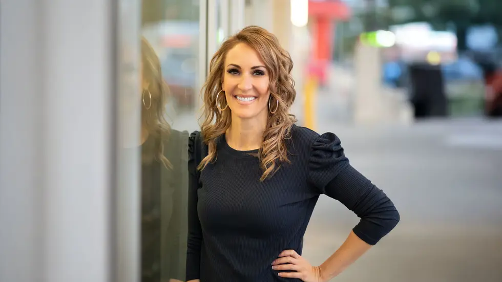 Cara Moeller Poppitt: Empowering Speaker for Business Growth