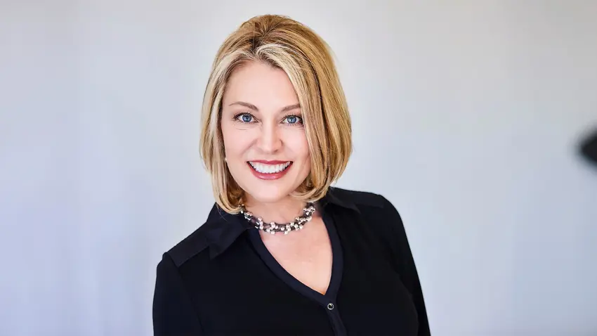 Colette Carlson: human behavior expert & Hall of Fame motivational speaker