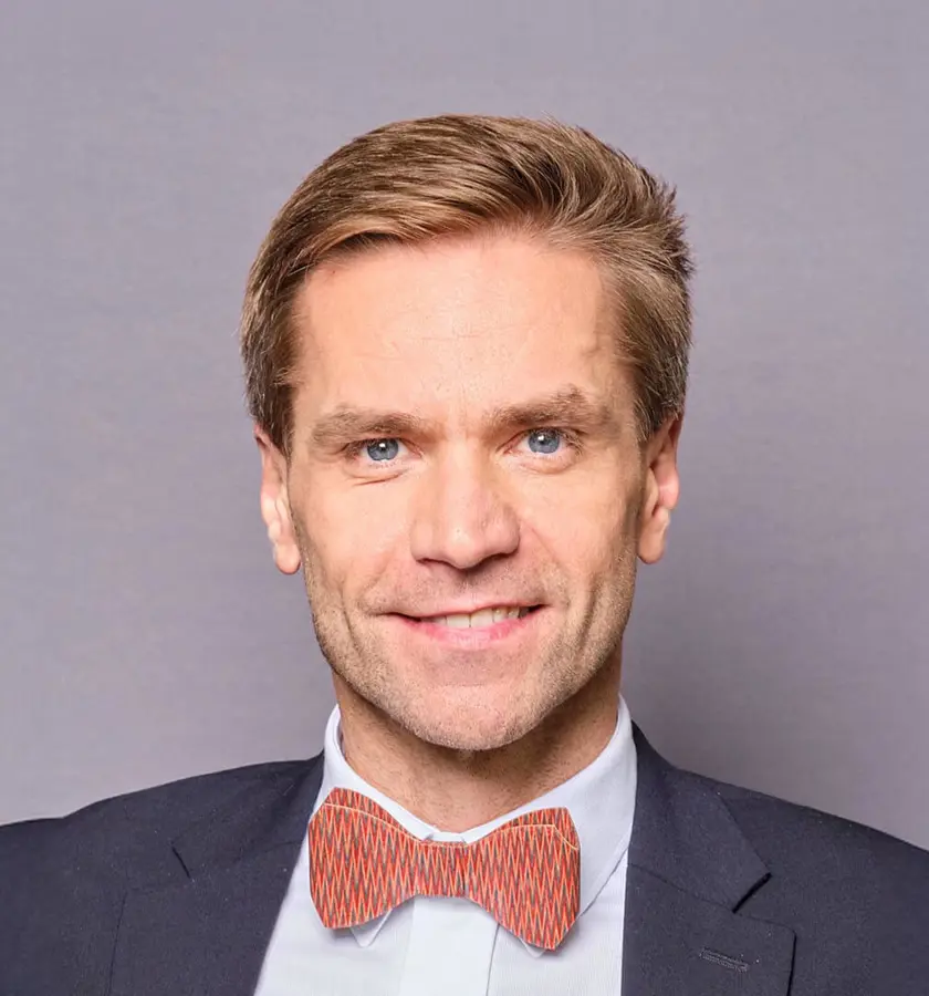 Michael Olenick: Keynote Speaker and Inspiring Business Strategist