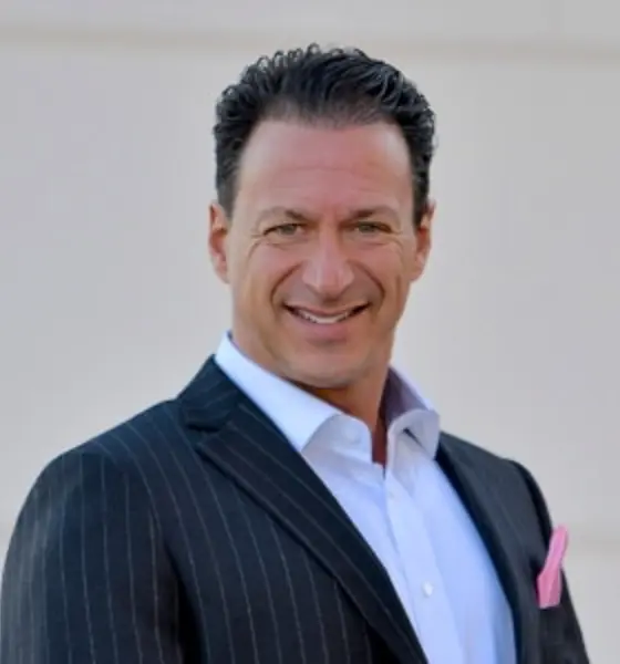 Alex Wood | Fraud, Social Engineering & Scam Prevention