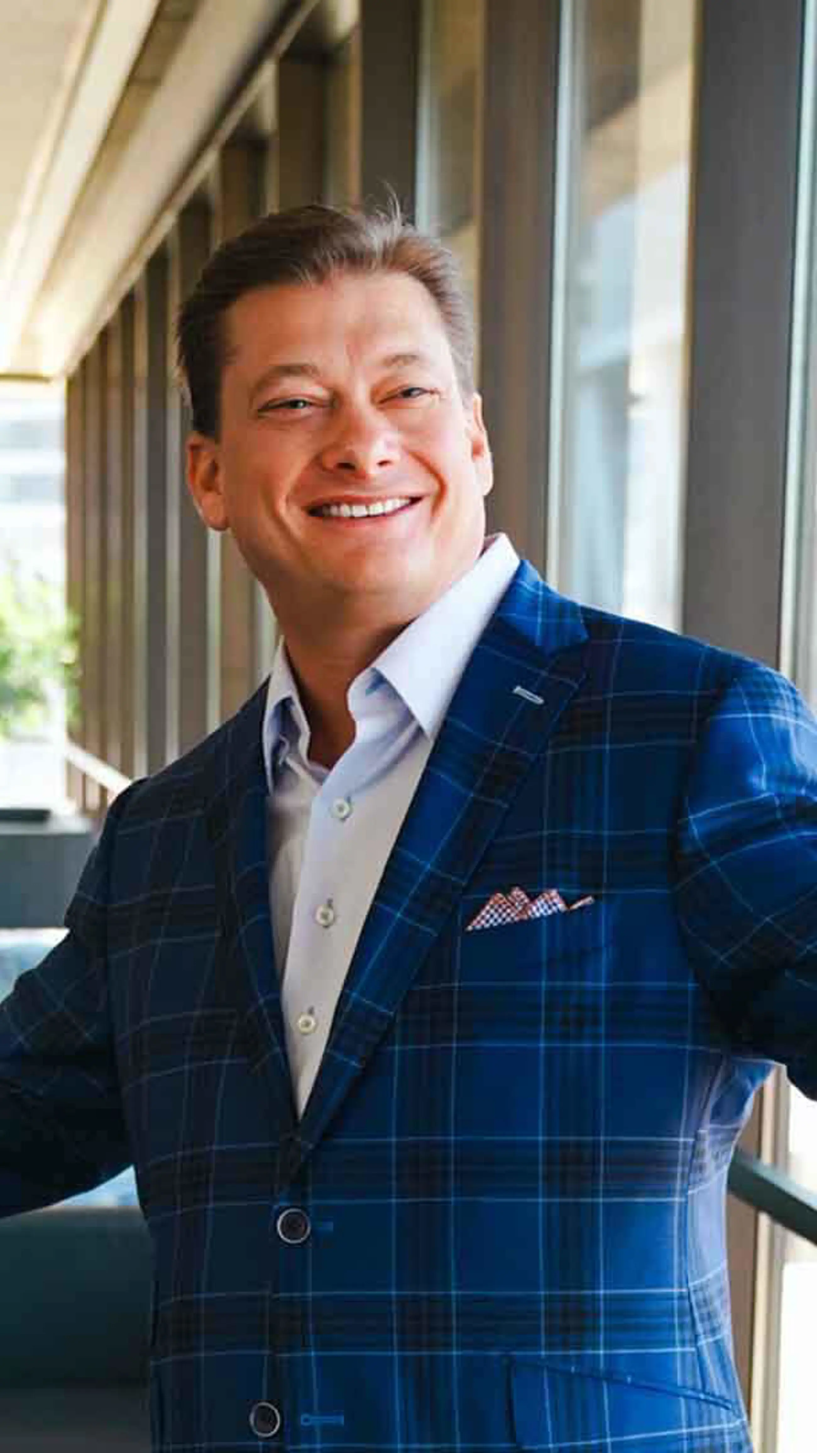 Jeb Blount: Sales, Leadership & Customer Experience Expert