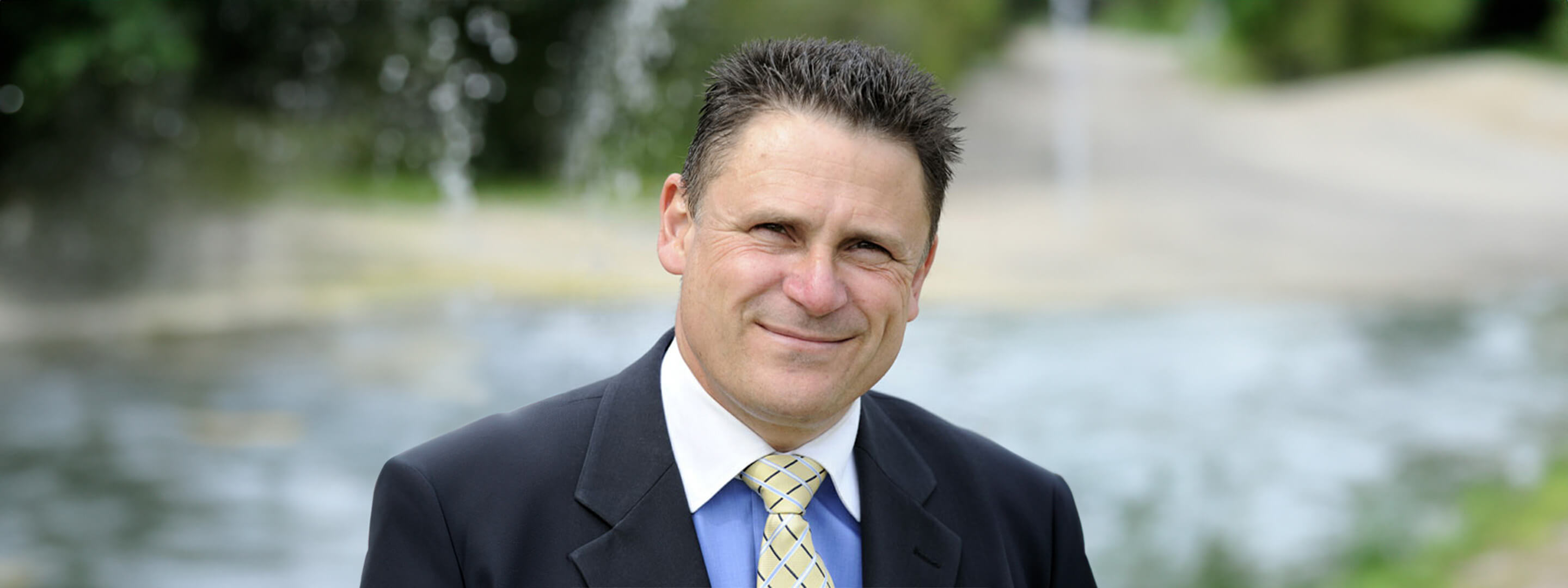 Chris Moon: Inspirational Keynote Speaker & Former Amy Officer