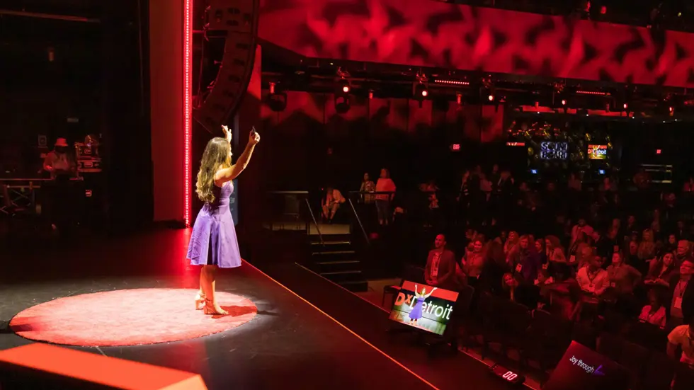 Robin Shear Keynote Speaker | Joy, Resilience, Workplace Transformation