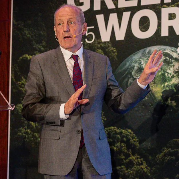 Book a keynote on Sustainability | Green future and impact