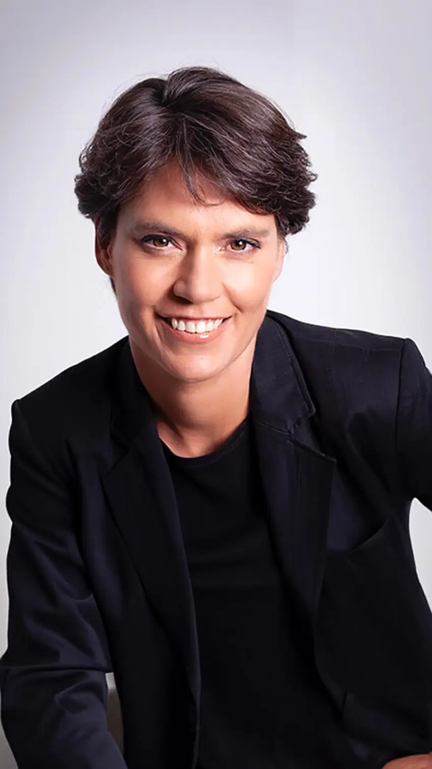 Speaker Penny Heyns | Olympic Gold Medalist | Book a Keynote