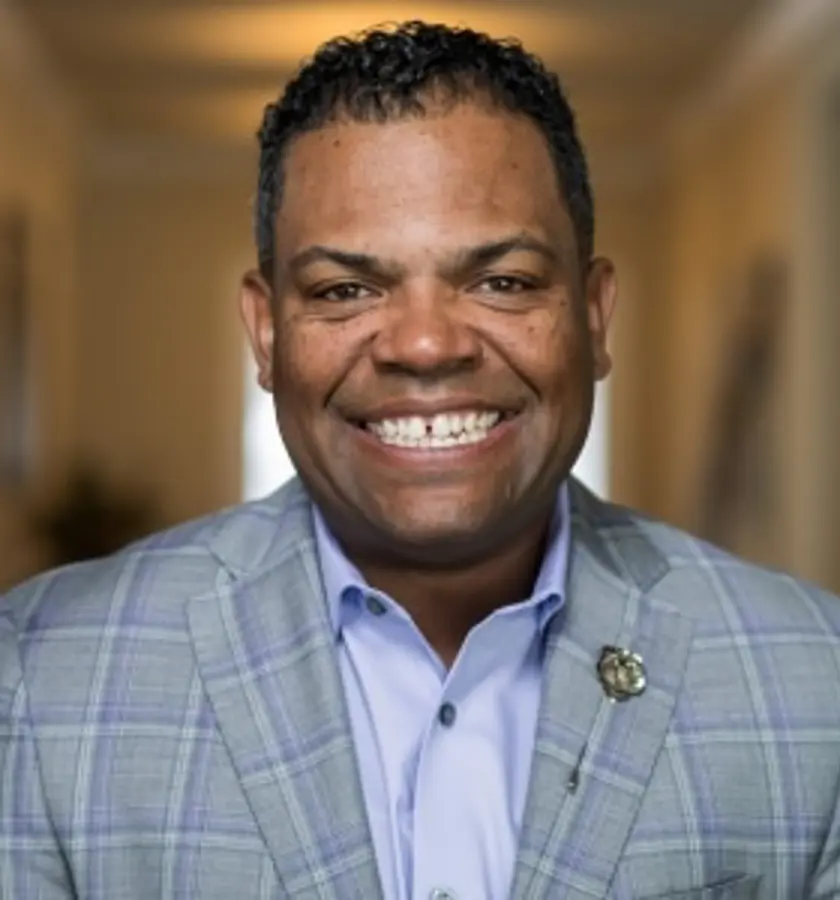 Larry Broughton: Motivational Speaker & Entrepreneurial Expert