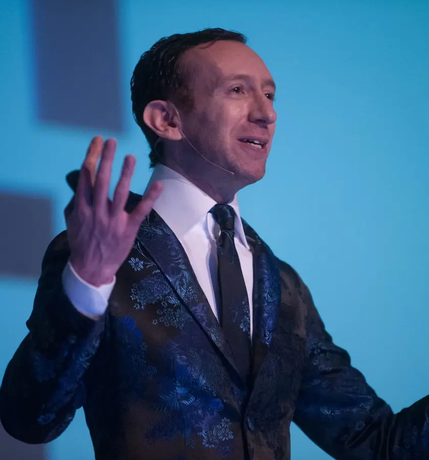 Jamie Raven: Internationally Acclaimed Magician and Illusionist