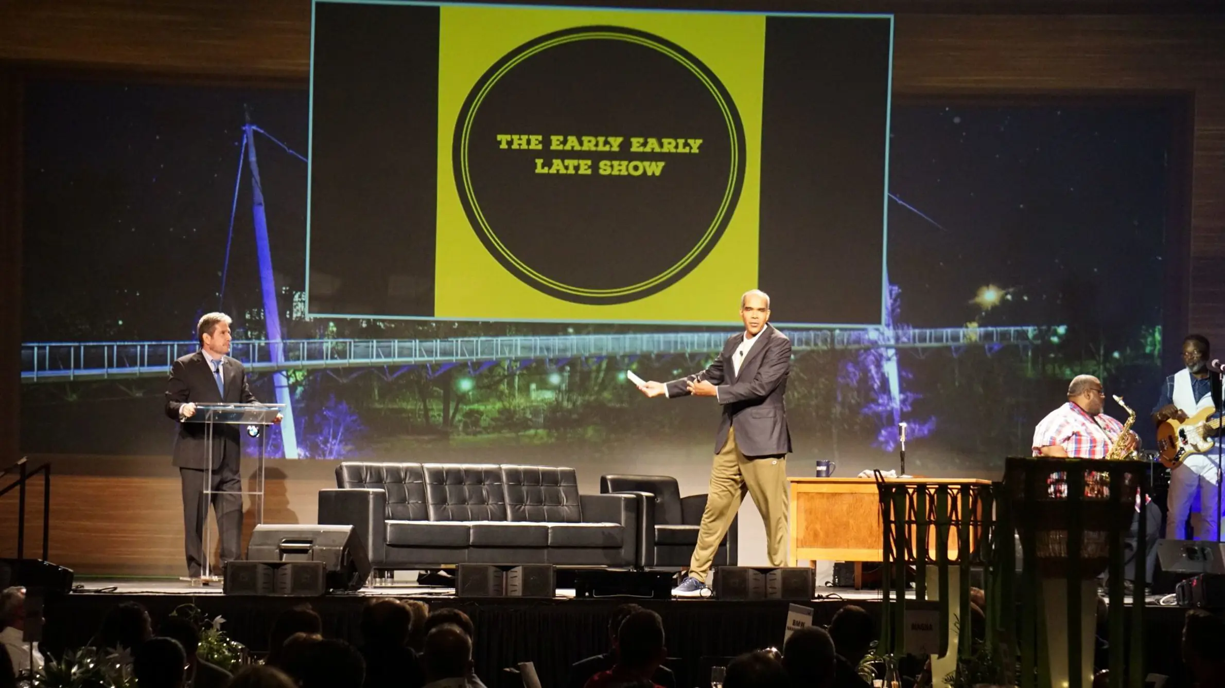 Dion Flynn | Keynote Speaker on Improv, Leadership, Connection