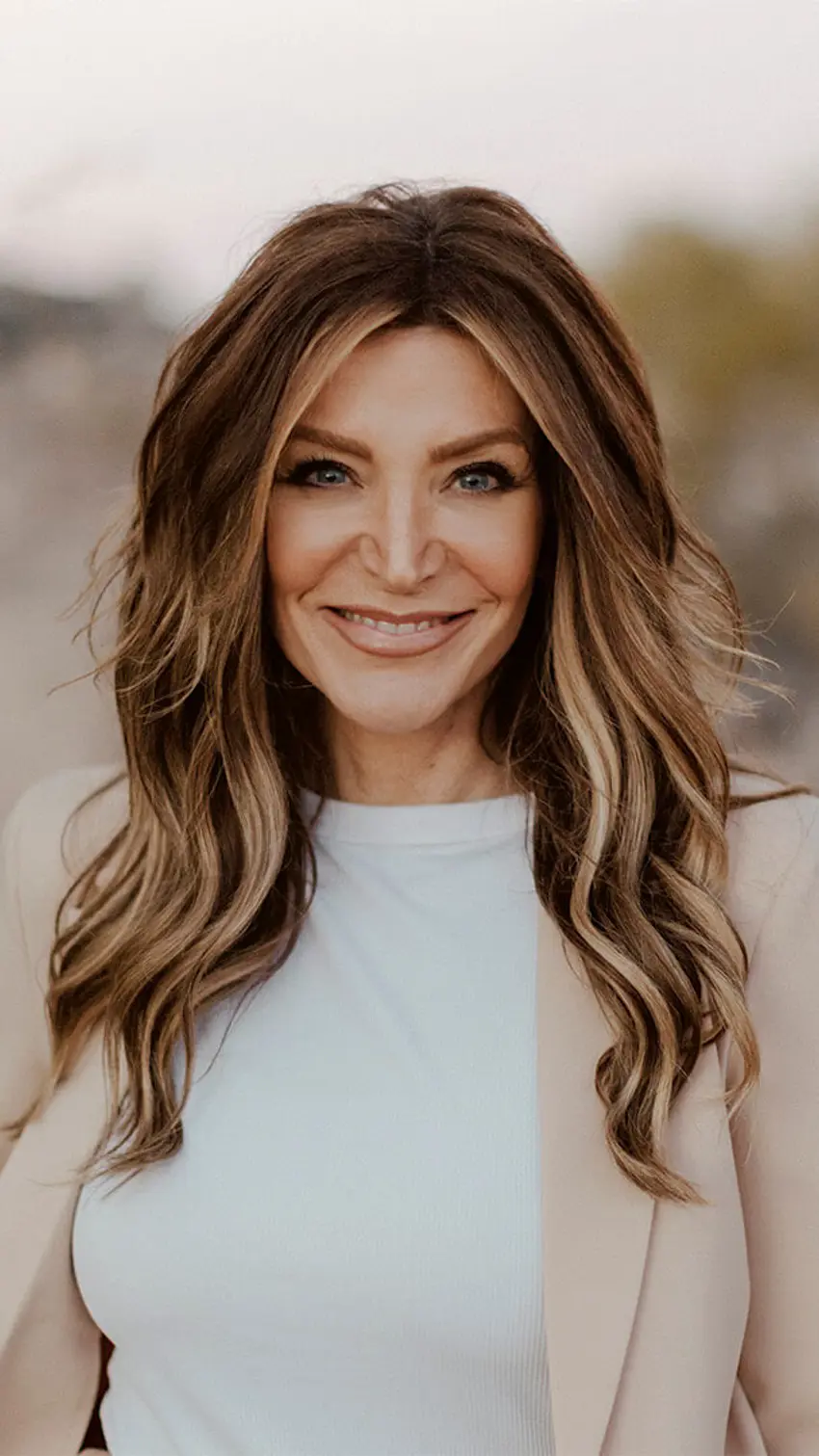 Jen Buck: Transformational Speaker and Author Inspires