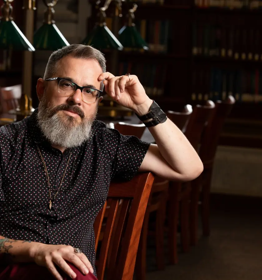 Bob Garfield: Book Media Expert & Keynote Speaker Today