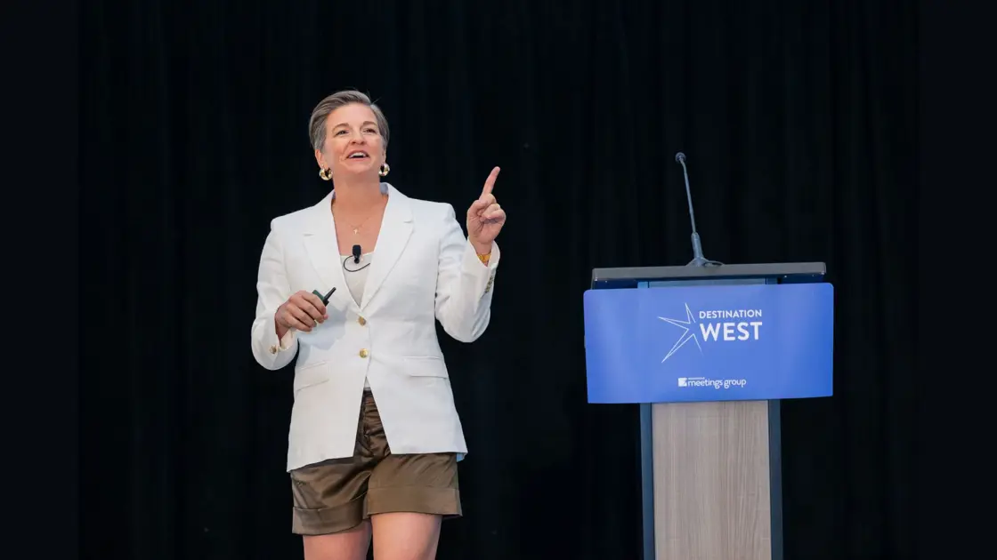 Courtney Lohmann: Keynote Speaker on Sustainability and Leadership