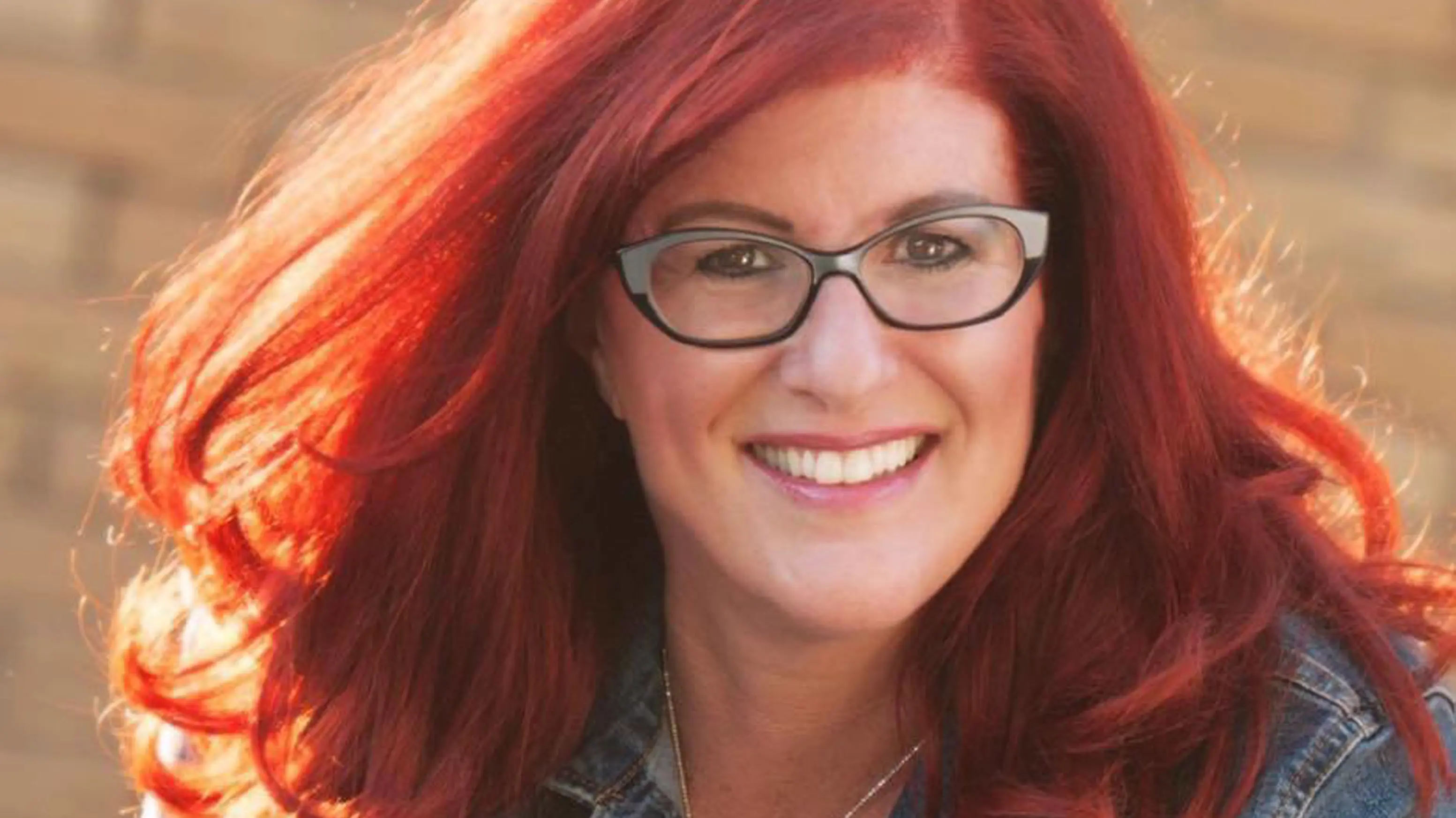 Speaker Lisa Bien- "Bouncing back" motivational speaker