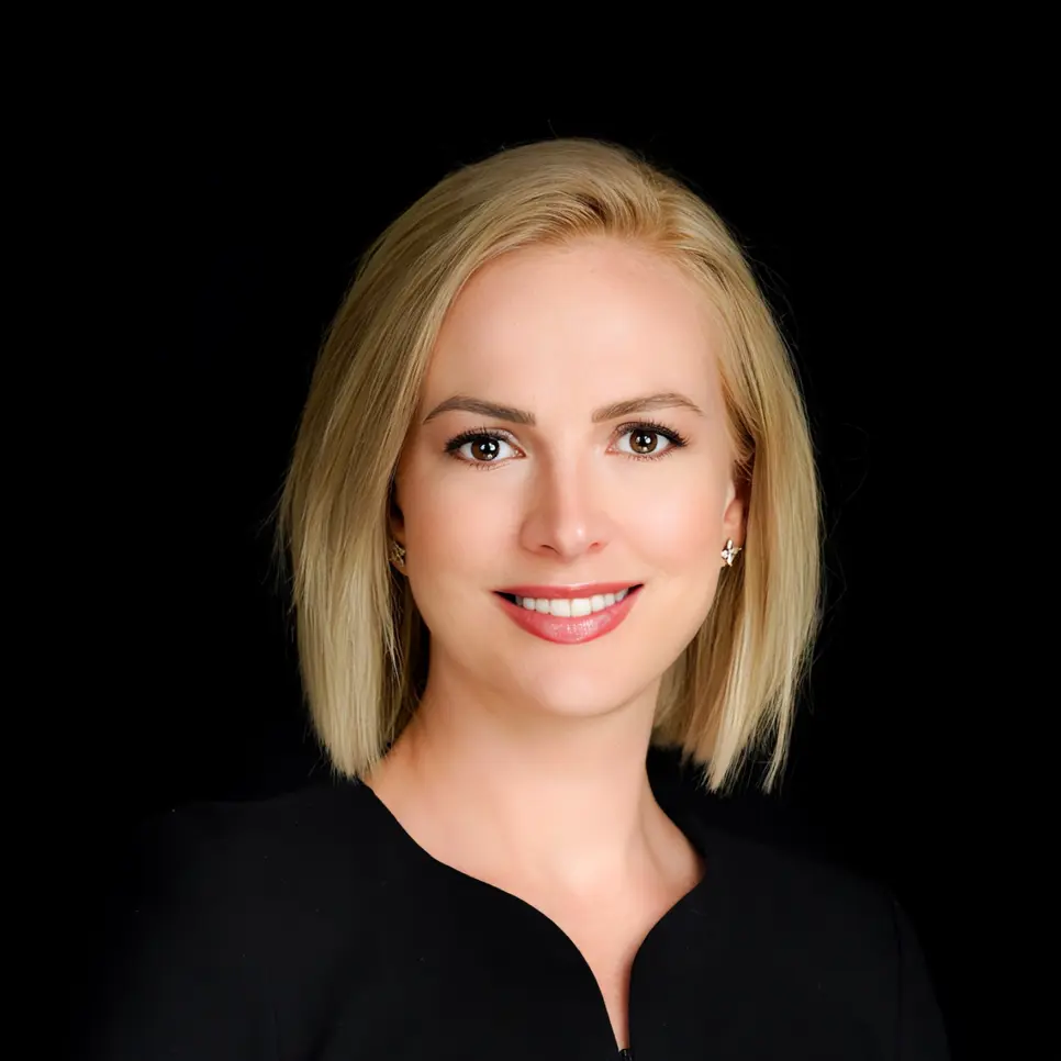 Emilie Sydney-Smith | Expert in Business Transformation Keynotes