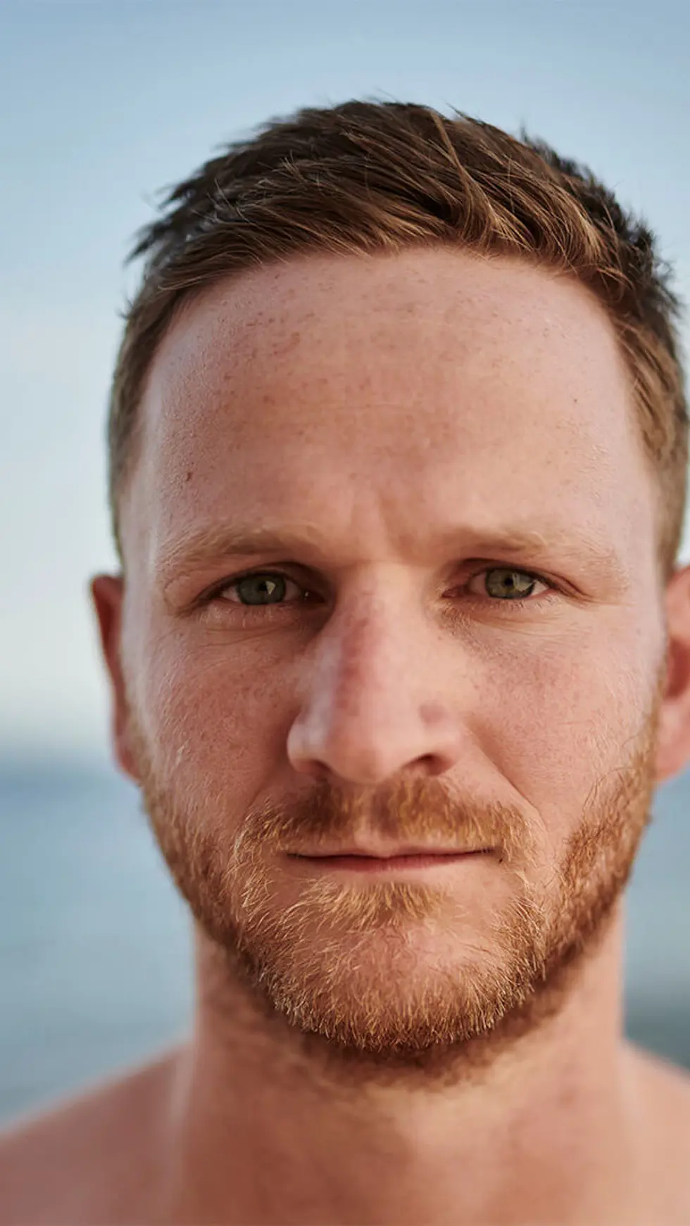 Mark Agnew: Journalist, speaker, and adventurer.