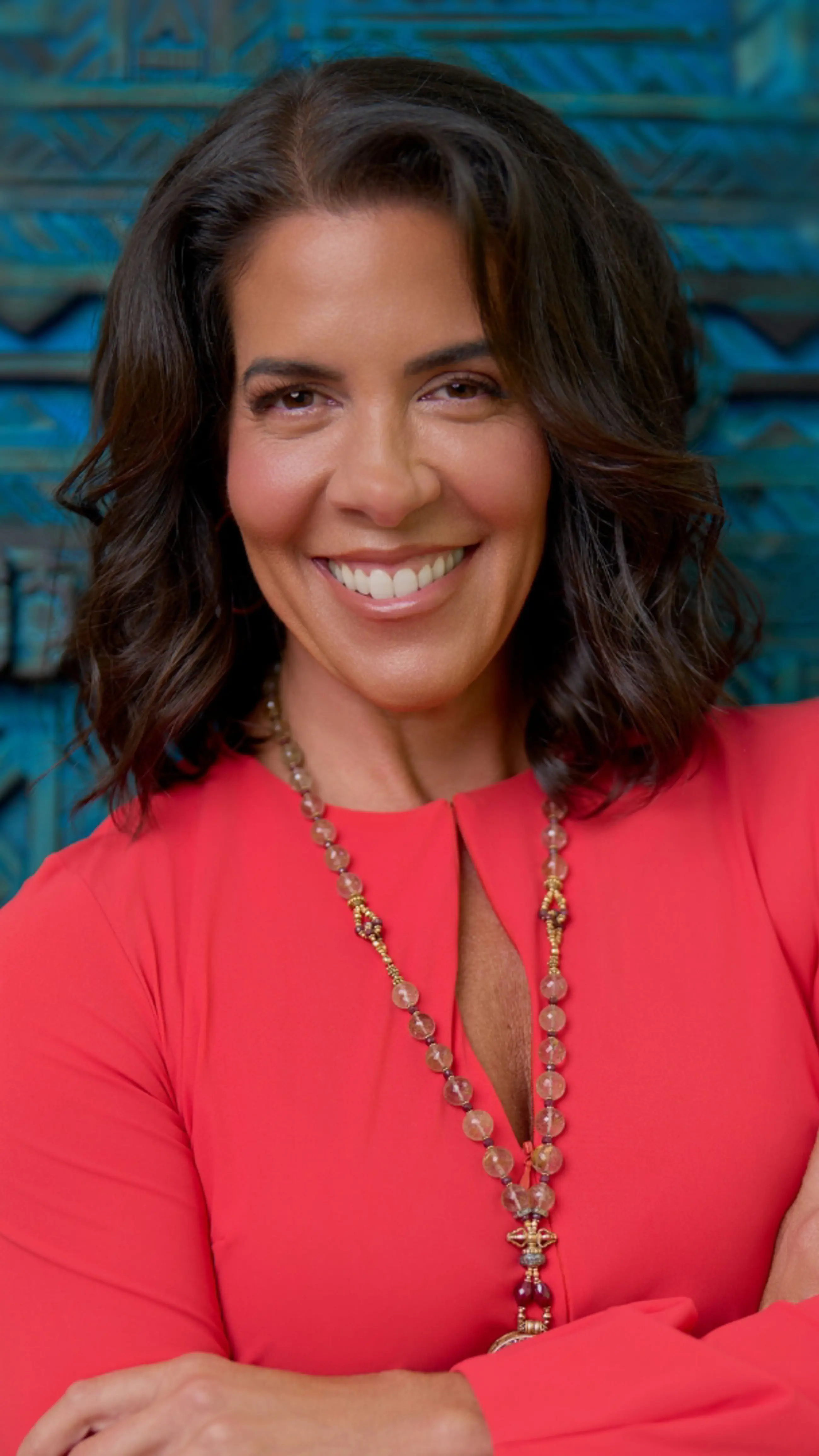 Stephanie Arnold – Book Stephanie Arnold for Your Event