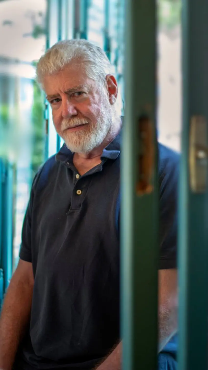 Bob Garfield: Book Media Expert & Keynote Speaker Today