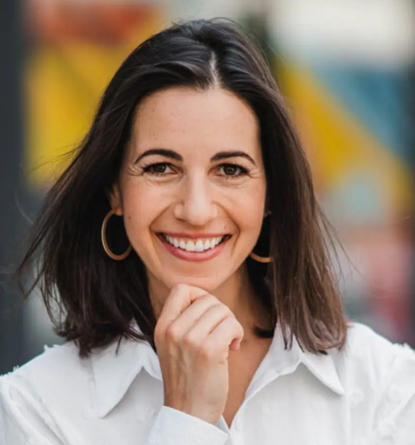 Katrina Dargel: Expert UX Keynote Speaker & Presenter