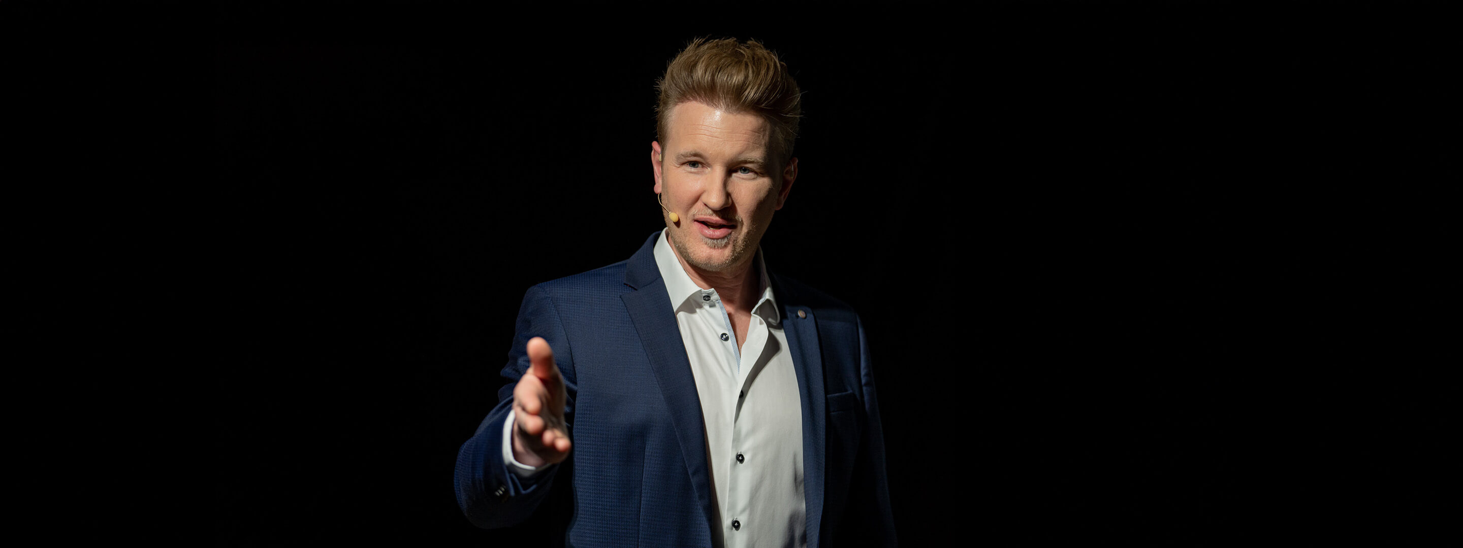 Felix Bertram: Entrepreneur, Dermatologist & Keynote Speaker