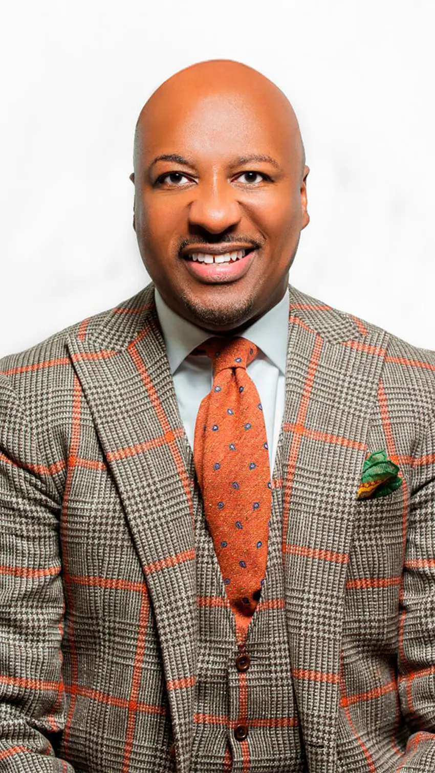 Alex Ellis: Award-Winning Speaker & Trainer