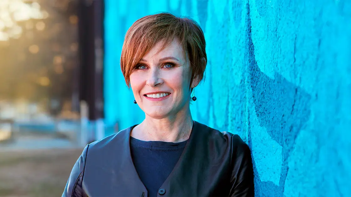 Pam August: Keynote Speaker for Organizational Culture & Growth