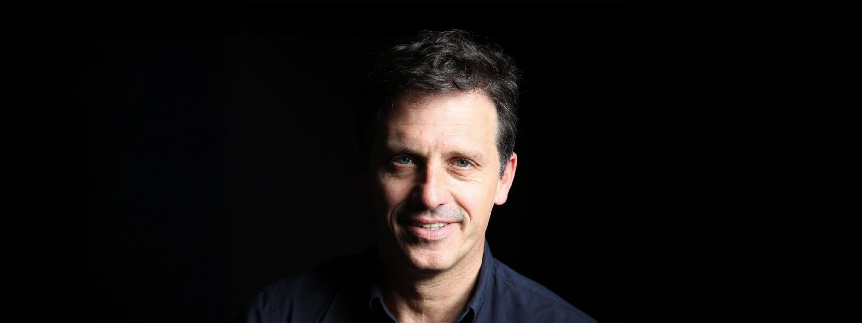 Etienne van der Walt: Keynote Speaker & Neuroscience Innovator