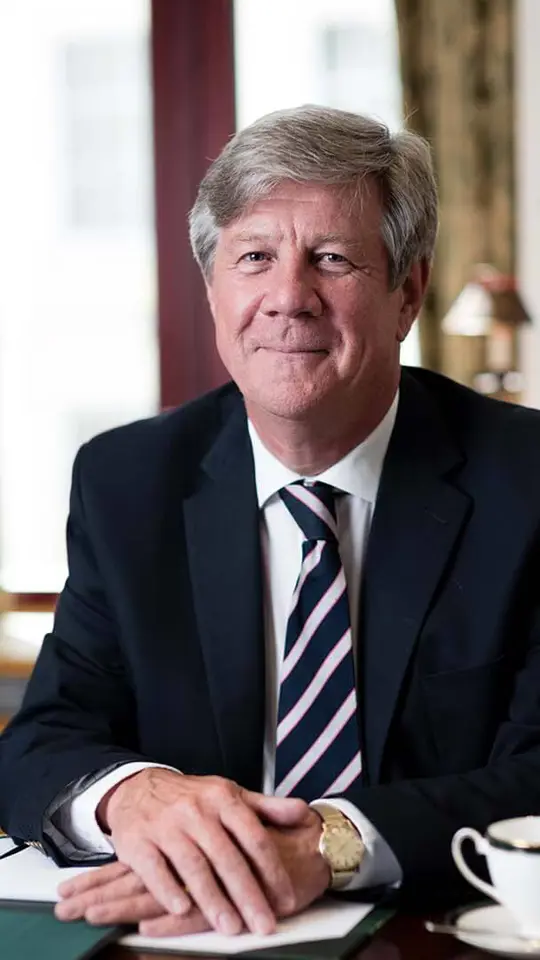 Adrian Furnham – Book Expert in Applied Psychology