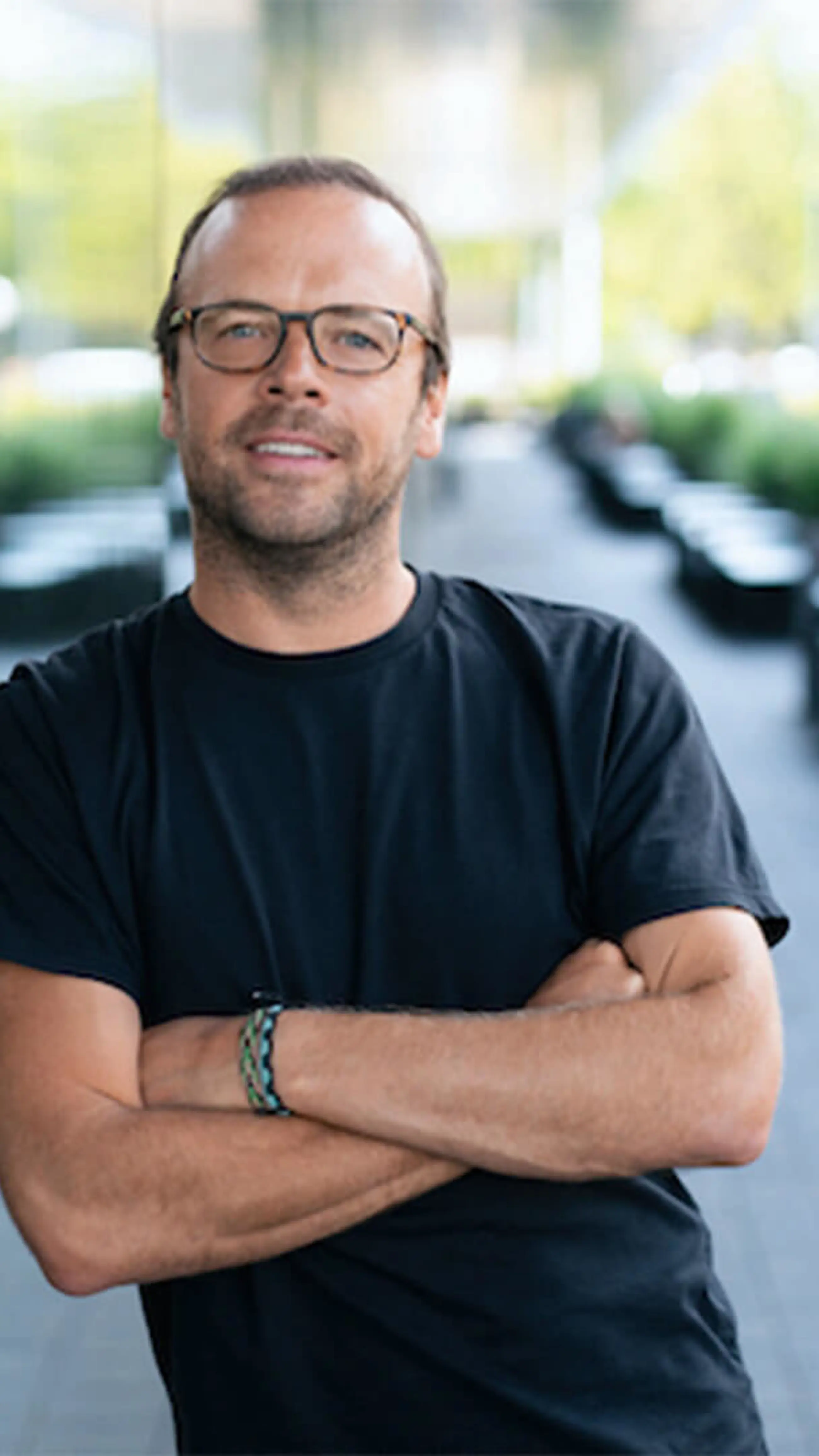 James Peach: Keynote Speaker & Business Visionary