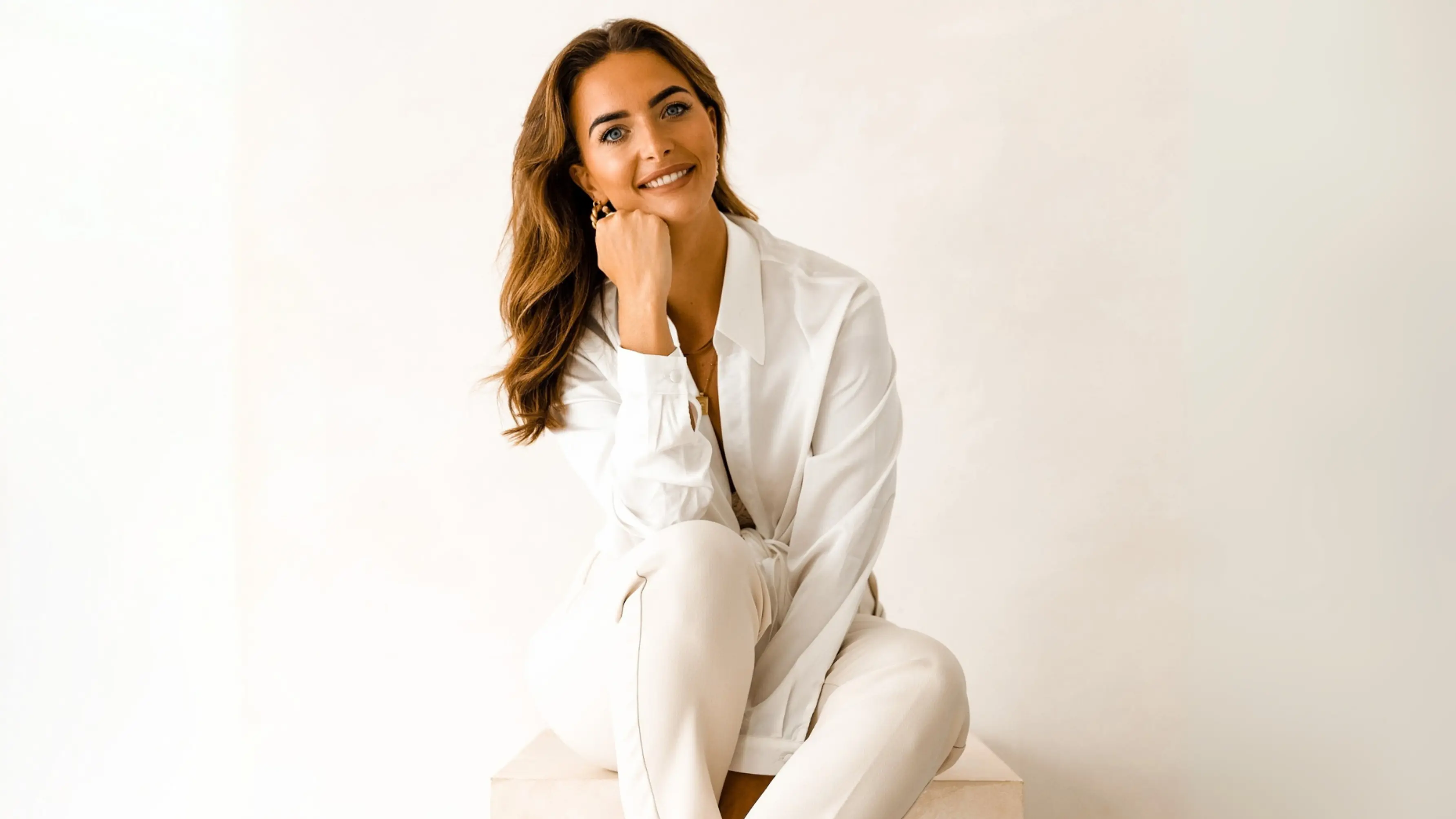 Hannah Power: Keynote Speaker & Personal Branding Expert