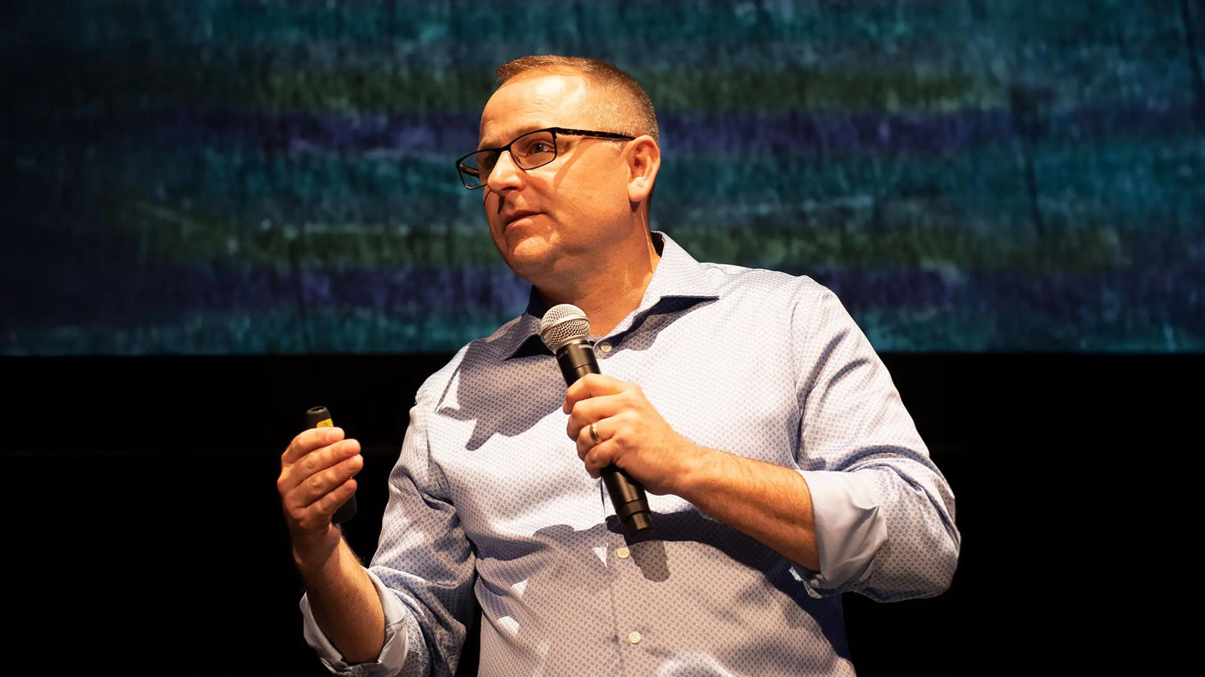 Danny Langloss: Dynamic Leadership & Motivational Speaker