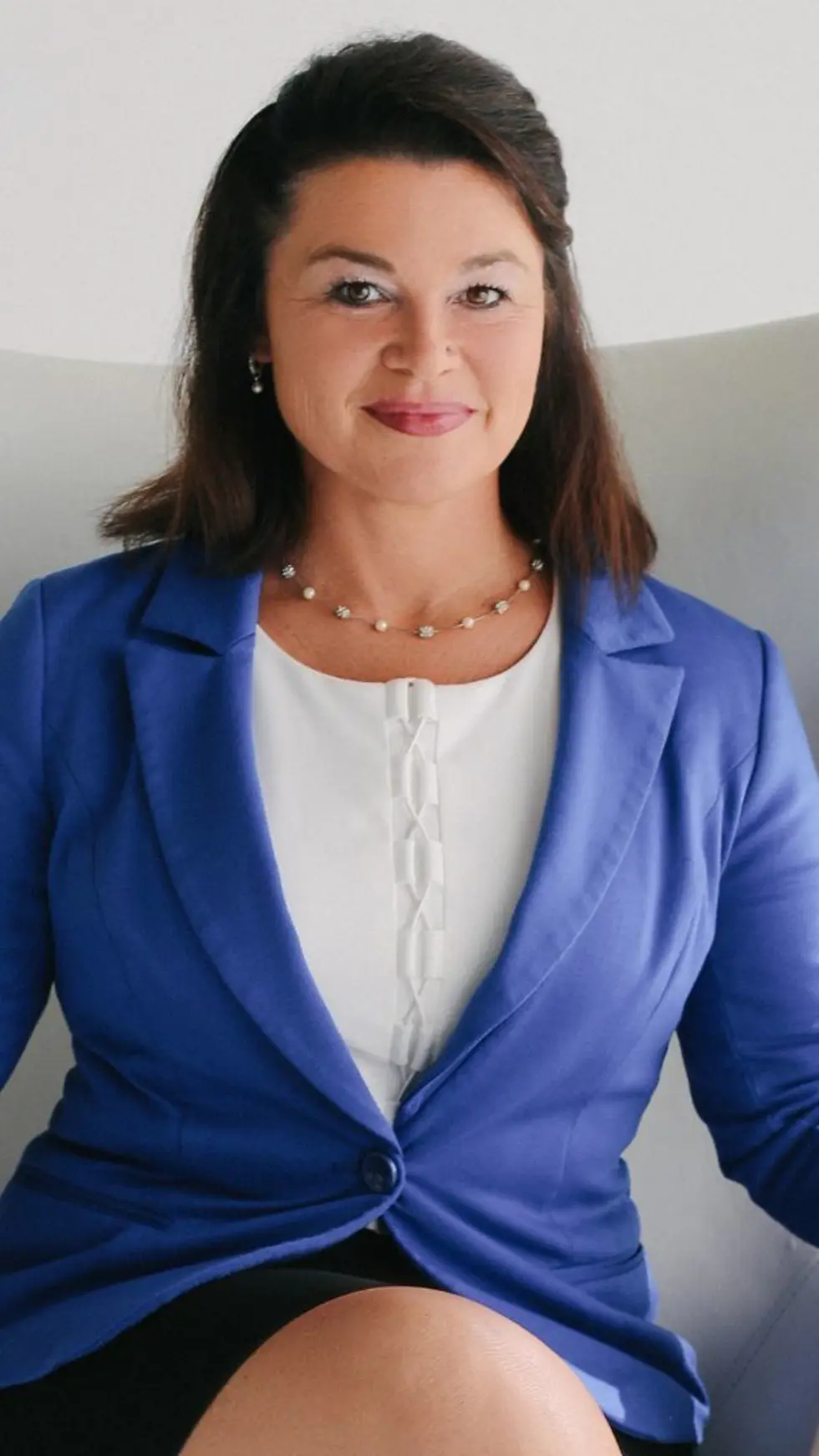 Dr. Crystal Dawn Gifford: Expert in Educational Leadership