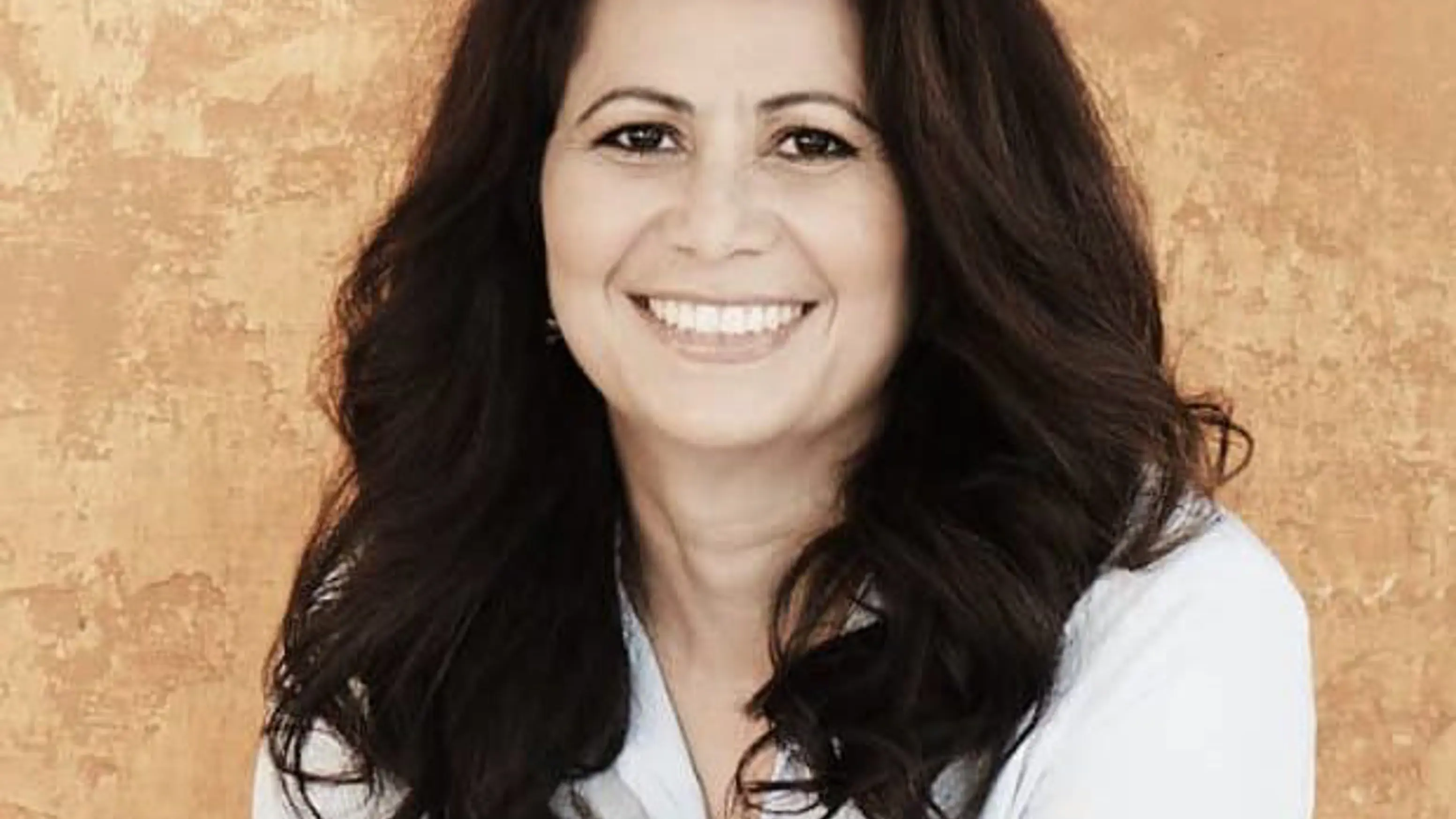 Speaker Özlem Cekic | Bridging Cultural Differences | Former Politician