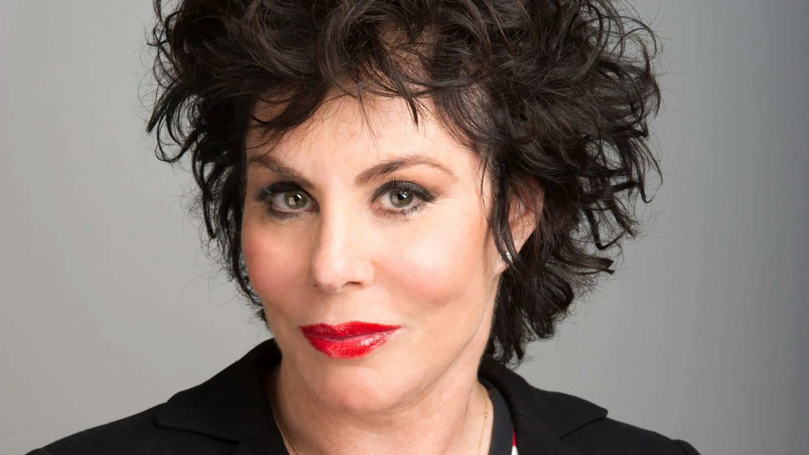 Speaker Ruby Wax: Humour and Mental Health | A-Speakers