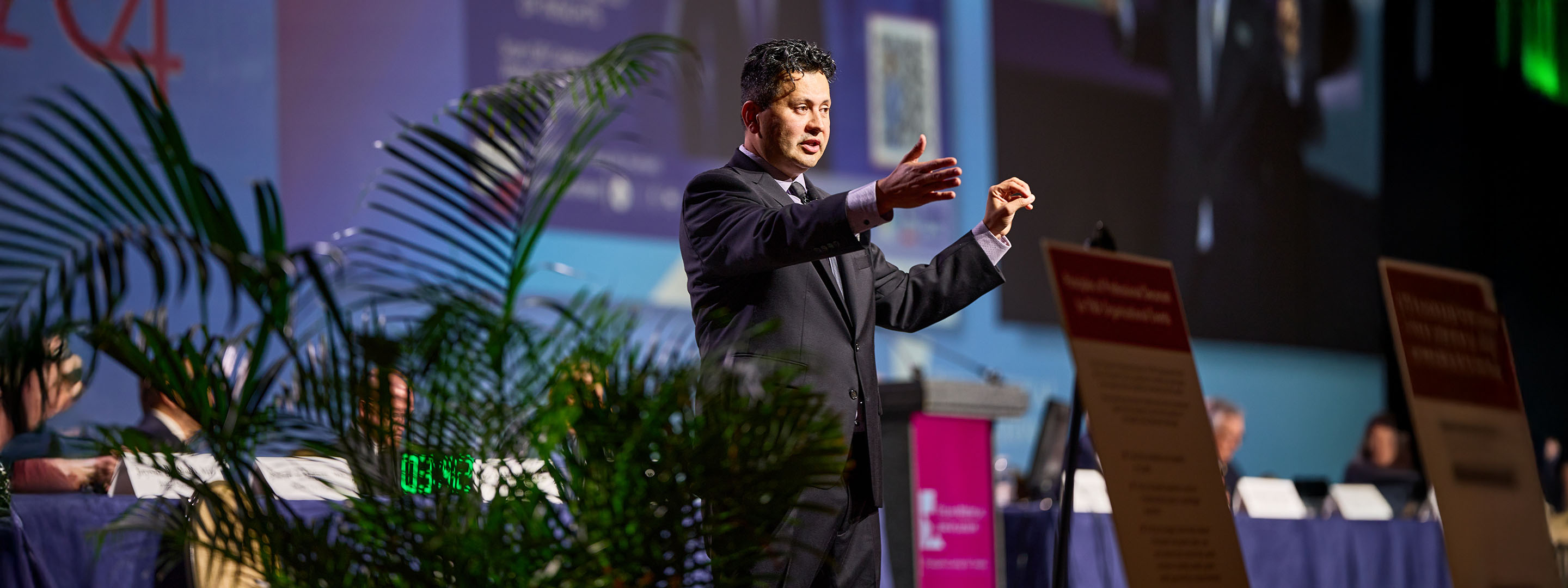 Harvey Castro: Keynote Speaker on AI and Healthcare Innovation