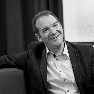 Networking Keynote Speakers: Motivate & Elevate Your Team